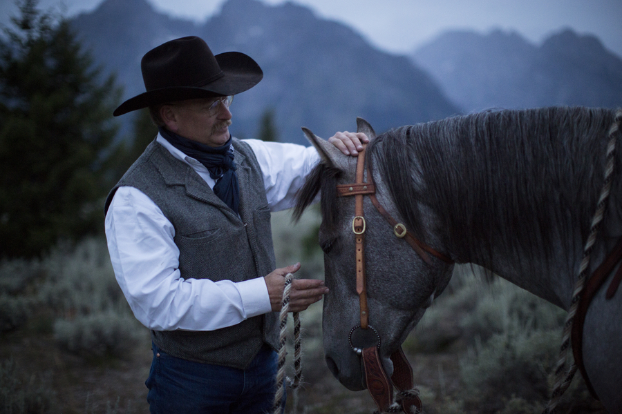 Keith Valley Saddle Co. Keeps Tradition Alive - C&I magazine