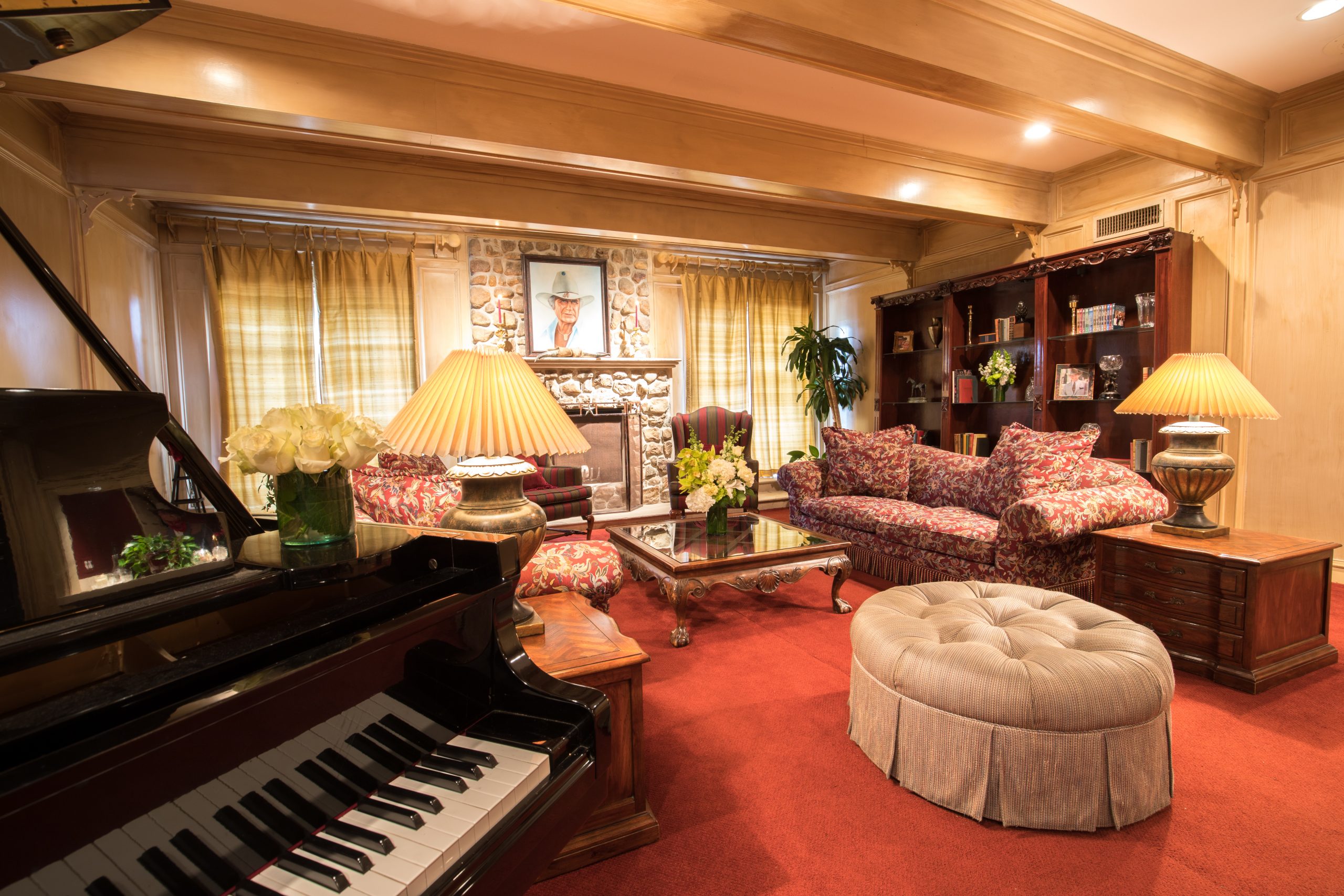 southfork-ranch-ewing-mansion_25806340417_o - Cowboys and Indians Magazine