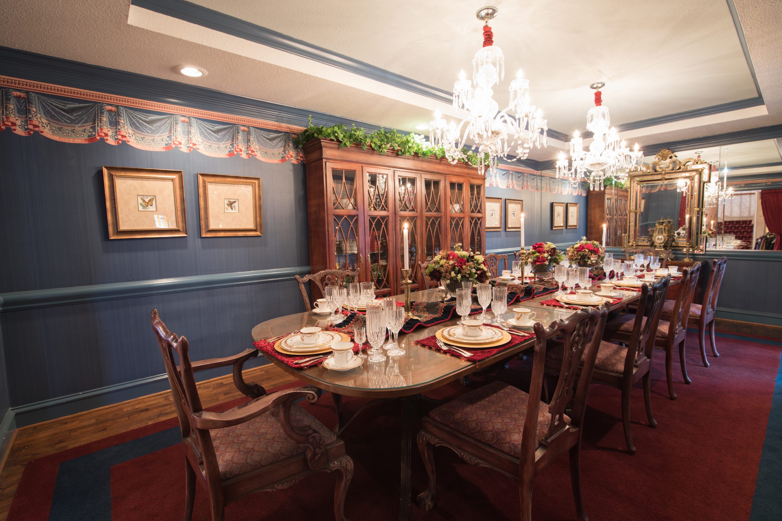 southfork-ranch-ewing-mansion_39967324024_o - Cowboys and Indians Magazine