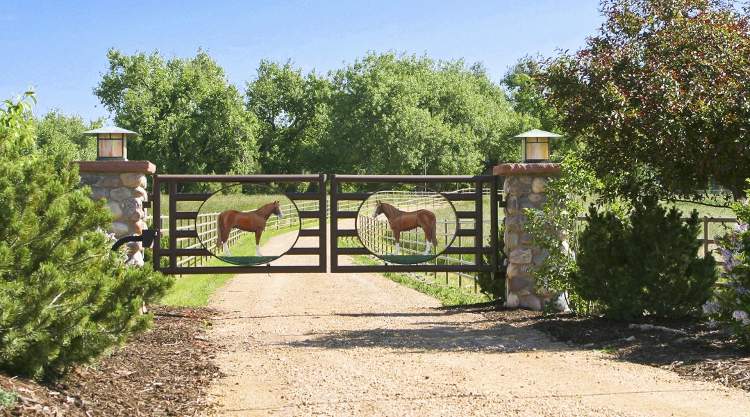 rocking-r-horse-154 - Cowboys and Indians Magazine