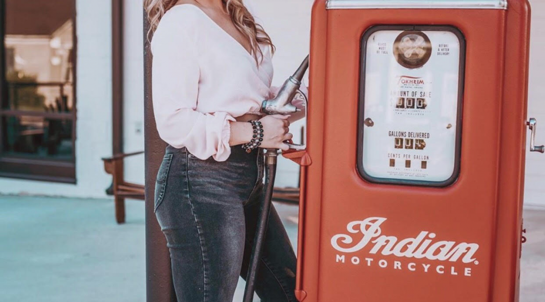 Stephanie Nash_1 Credit Michelle Barnett - Cowboys and Indians Magazine