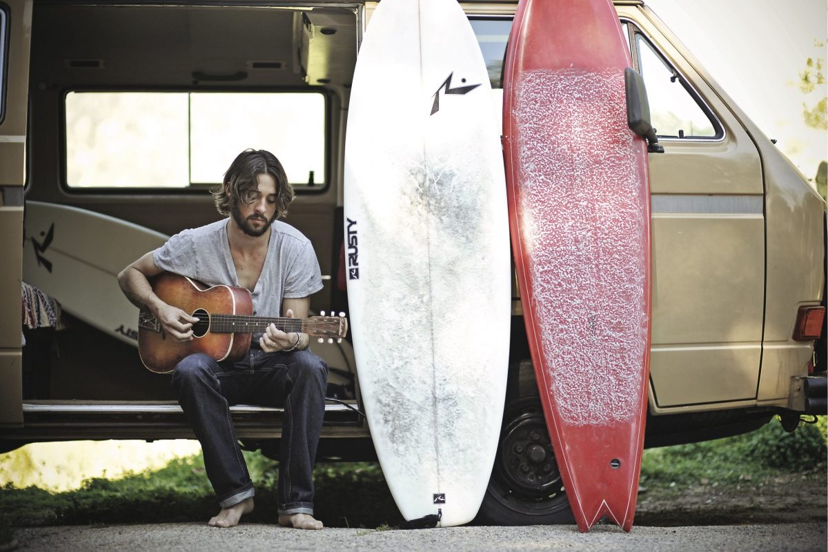 Ryan Bingham: Voice of America - C&I Magazine