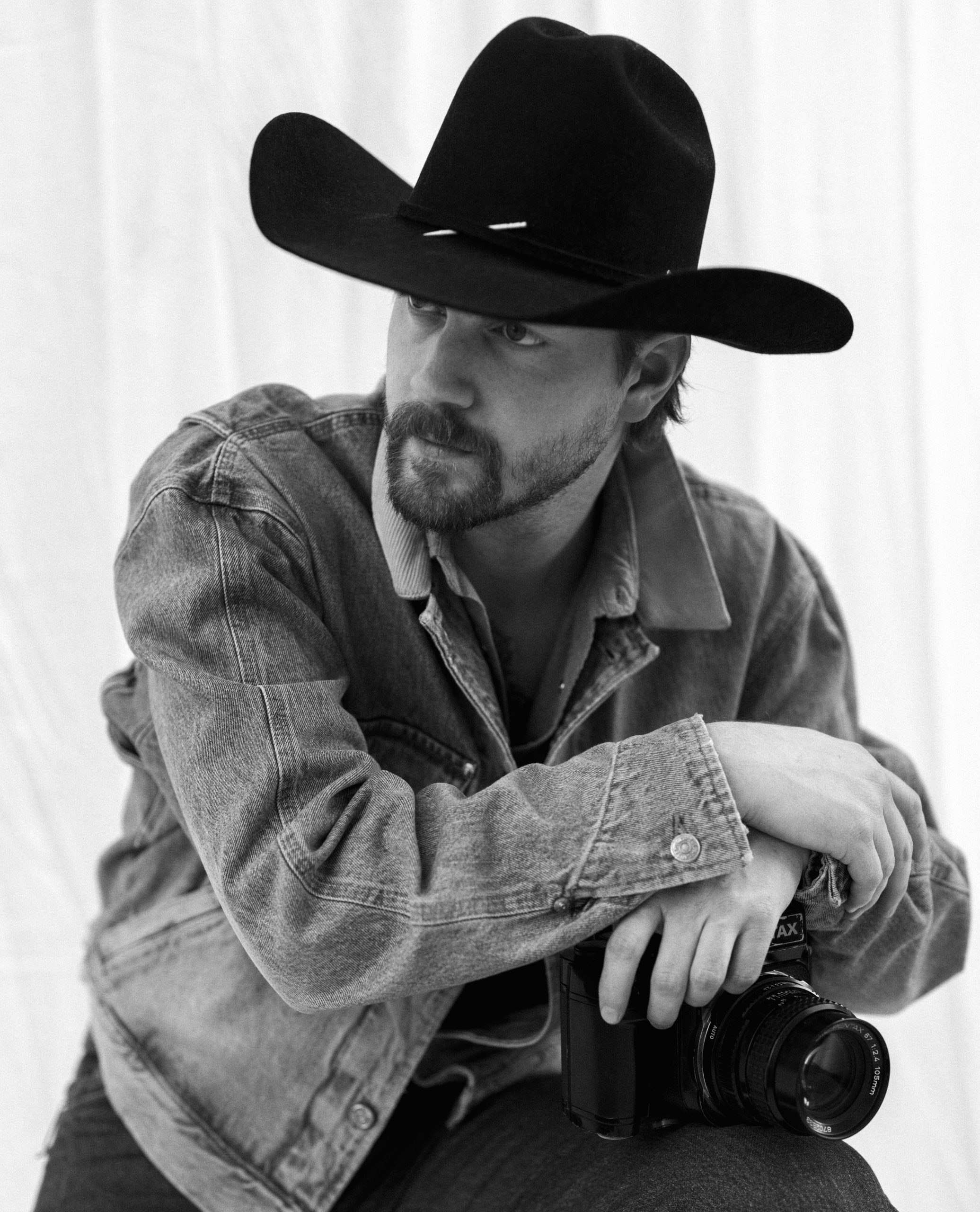 Beau-Simmons-Bio-Photo-2 - Cowboys and Indians Magazine