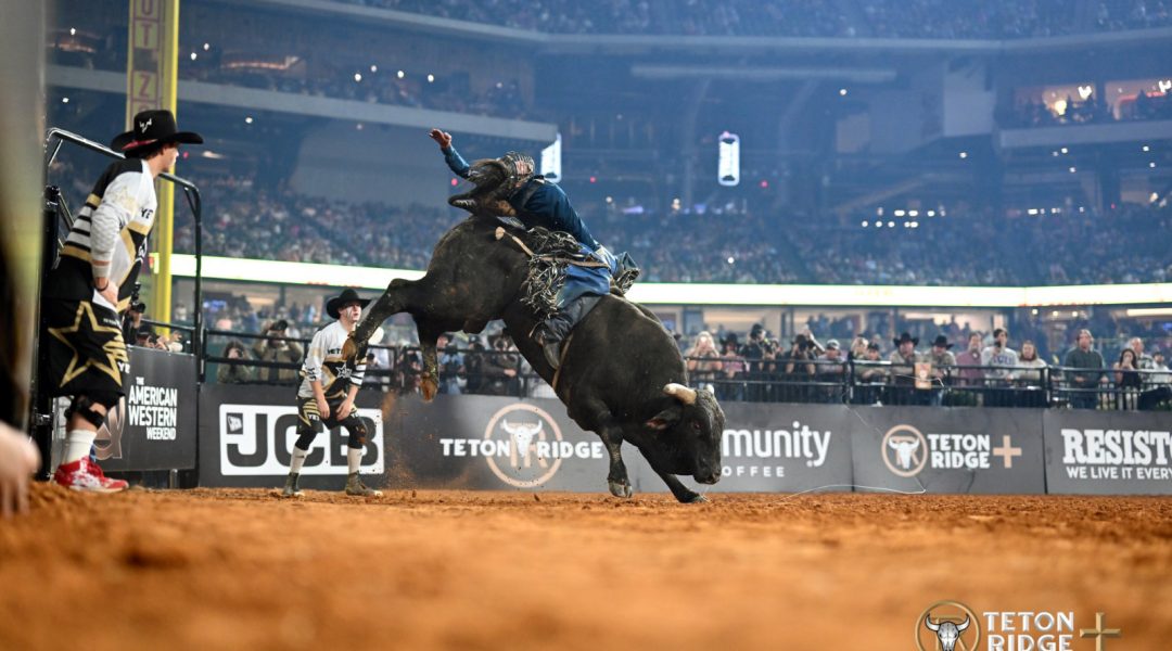 American Western Weekend - BullRiding Jeff Askey - Cowboys and Indians ...
