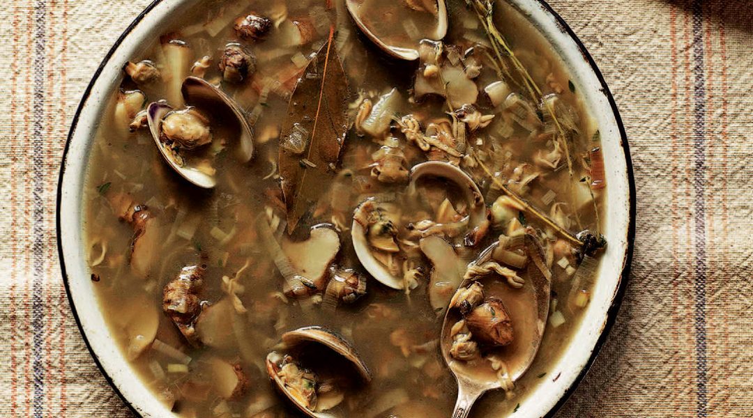 Food1221_clam - Cowboys and Indians Magazine